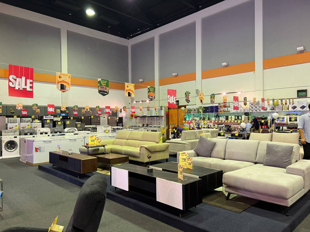 Intracorp opens Seria branch, offers attractive deals - The Bruneian